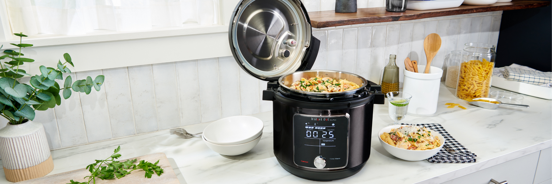 Instant Pot® Pro MultiCooker – Instant Pot Australia